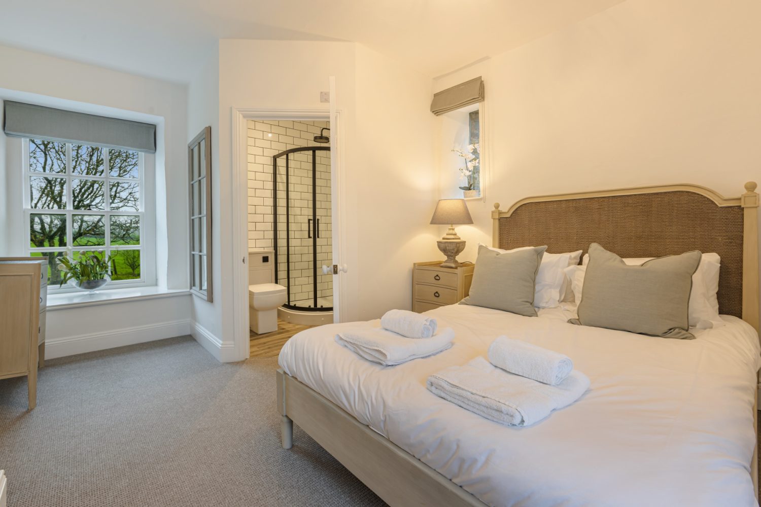 Stay - Kingston Estate